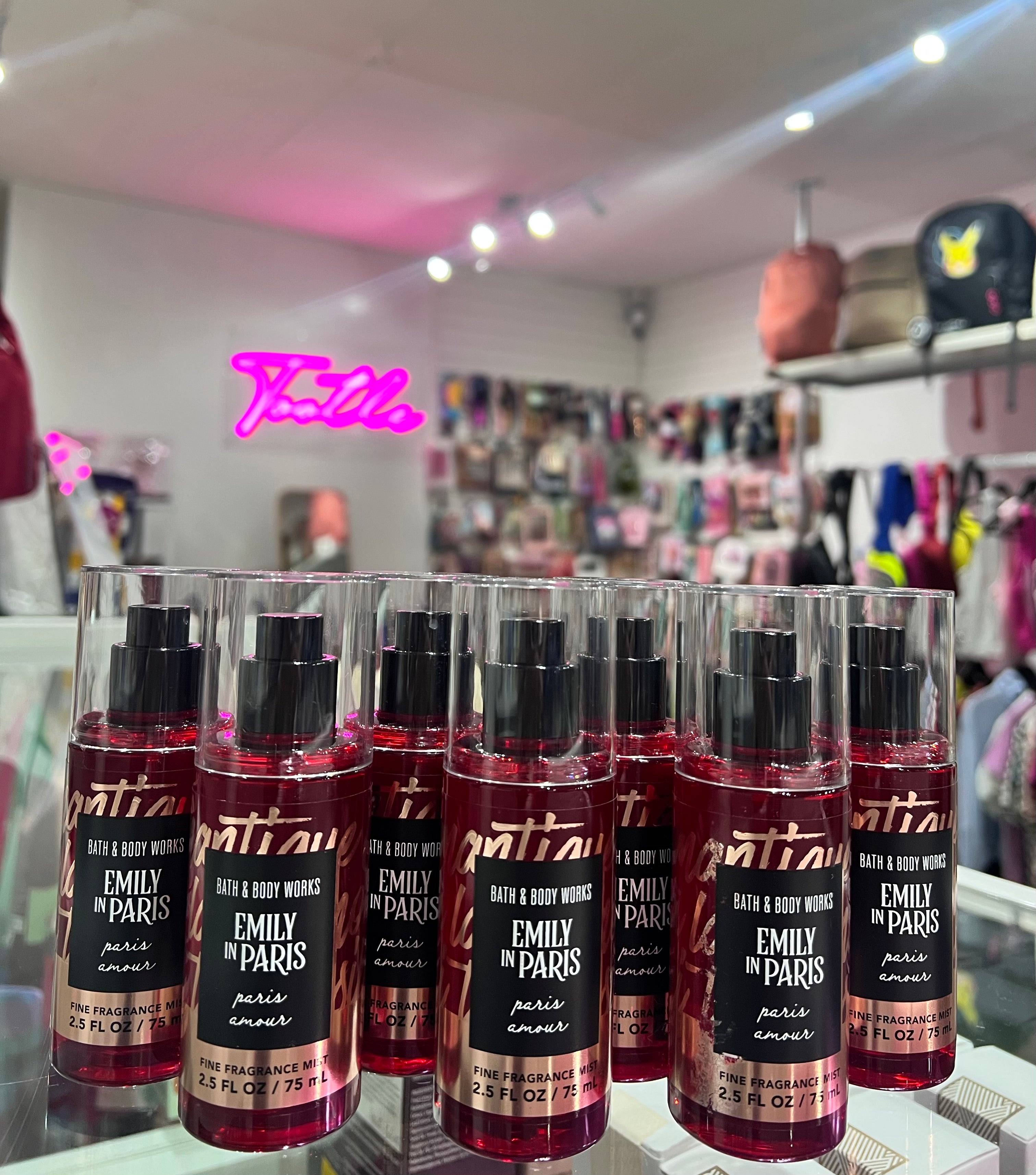 BATH&BODY WORKS/EMILY IN PARIS -PARIS AMOUR 75ML. FINE FRAGRANCE MIST ...
